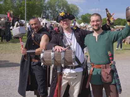 Mittelalterlich Phantasie Spectaculum 2023 in Rastede: Bilder vom MPS ...