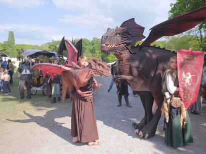 Mittelalterlich Phantasie Spectaculum 2023 in Rastede: Bilder vom MPS ...