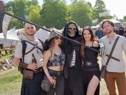 Mittelalterlich Phantasie Spectaculum 2023 in Rastede: Bilder vom MPS ...