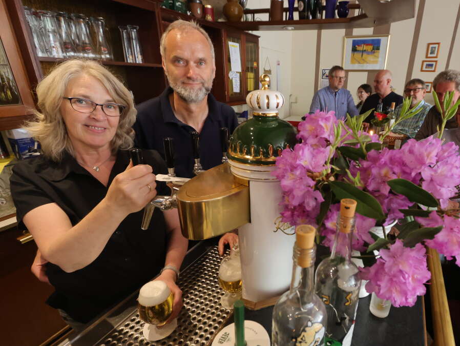Peter und Anke Uhlemann hören zum Jahresende auf – Oldenburger ...