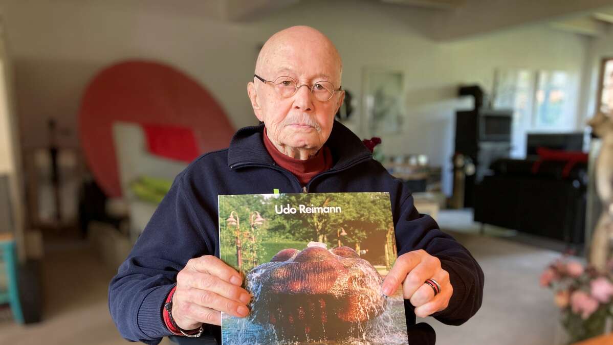 Udo Reimann: Künstler entsetzt über Abriss seines Brunnens vor ...