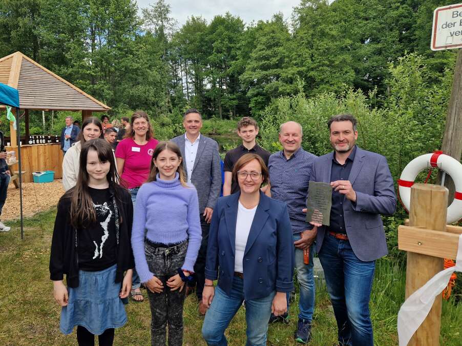 Schulen im Landkreis Oldenburg: Naturklassenzimmer der Peter-Ustinov-Schule eingeweiht