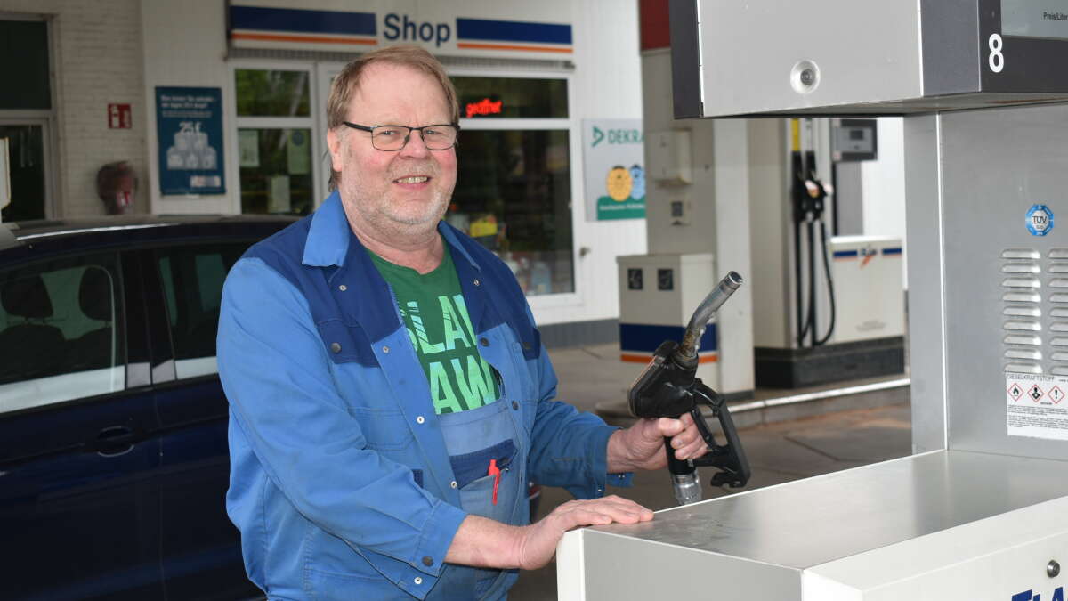 Großbaustelle Bahnhofstraße in Esens: Tankstellen-Betreiber Dieter ...