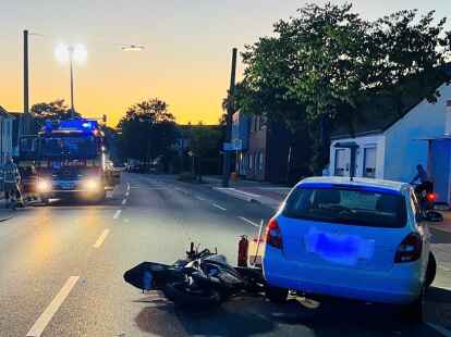 17-jährige Motorradfahrerin bei Unfall mit Auto in Wilhelmshaven schwer verletzt