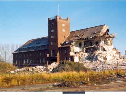 Tag der Bundeswehr: Marinestandort Brake von 1935 bis 1997