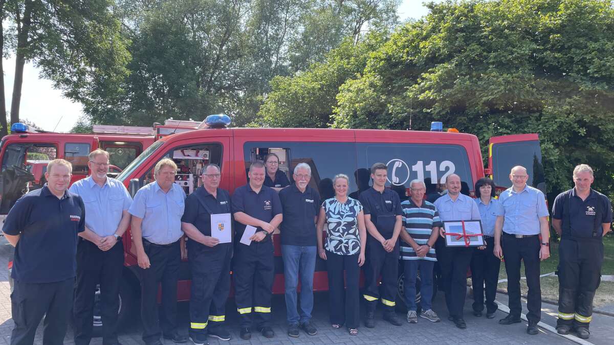 Aktionstag der Feuerwehr Altenesch: Wehr wird 100 Jahre alt