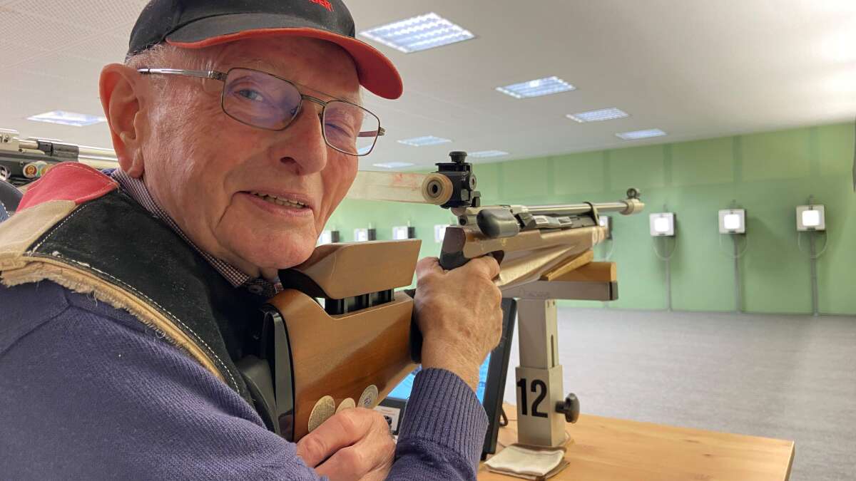 Ältester aktiver Schütze: Oldenburger Gerd Kaper ist auch mit über 90 ...