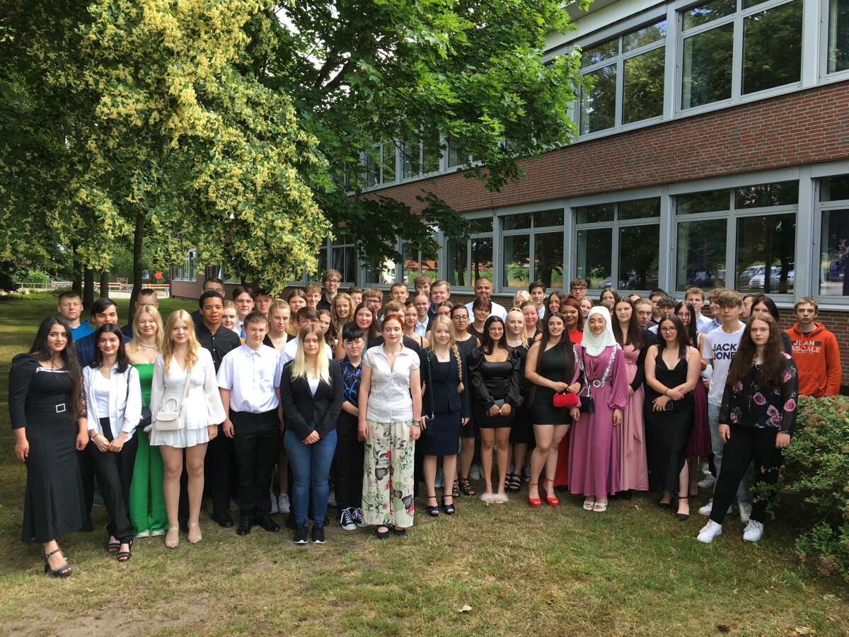Oberschule Harpstedt: 71 Schüler machen Abschluss