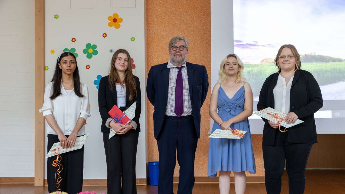Abschlussfeier in Cloppenburg: Vier Jahrgangsbeste an Oberschule Pingel ...