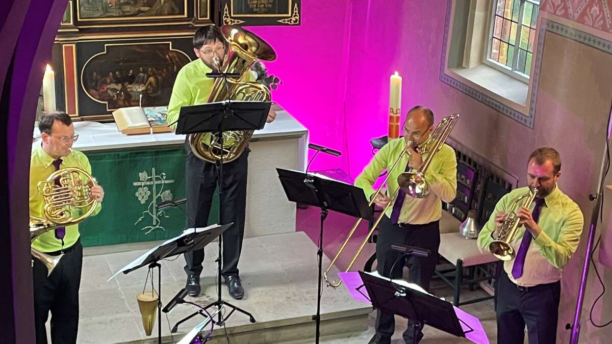 Picknicksommer in Nordenham mit Embrassment: Leipziger Blechbläser ...