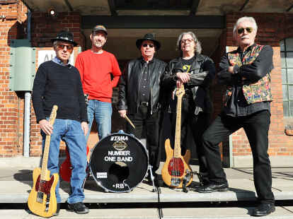 „Number One Band“ präsentiert Rockiges in der Augustfehner Eisenhütte