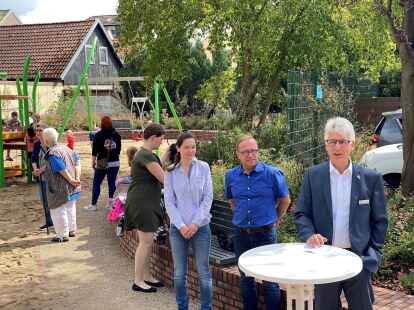 Brake: Spielplatz beim NWZ-Parkplatz eingeweiht