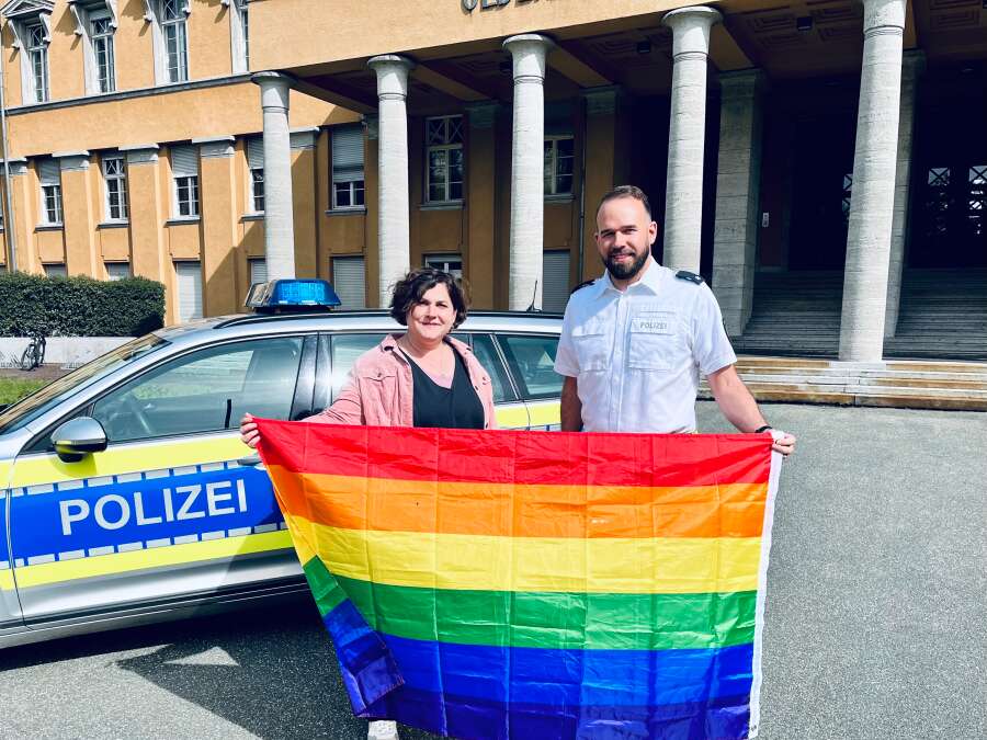 Polizei für queere Menschen: Ansprechpersonen für LSBTIQ beraten ...