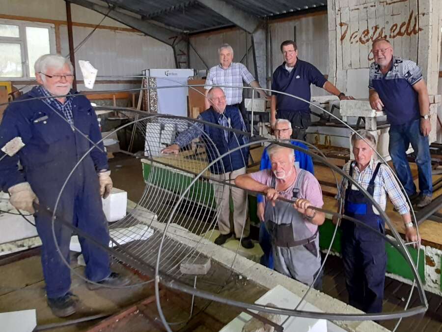 Blütenfest Wiesmoor: Für Korso entsteht Fantastische Welt von Jules Verne