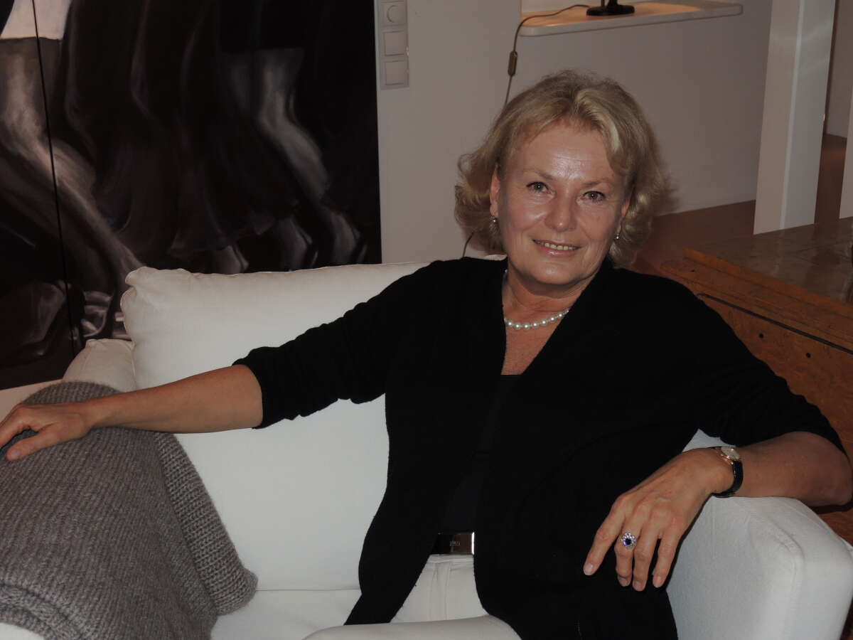 Eva-Maria Silber aus Funnix: Autorin veröffentlicht neuen Roman „Föhr ...