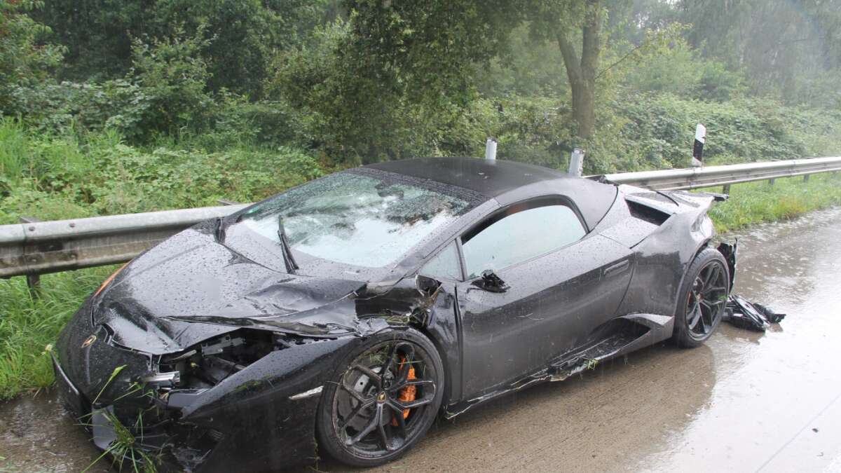 Unfall Mit Lamborghini