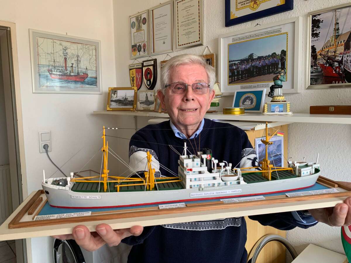 Seefahrt in Emden: Als aus der Emder „Henriette Schulte“ die taiwanische „Tai Chung“ wurde