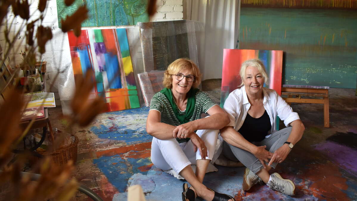 Kunst in Esens: Ausstellung mit Bildern von Käthe Janssen und Theda ...