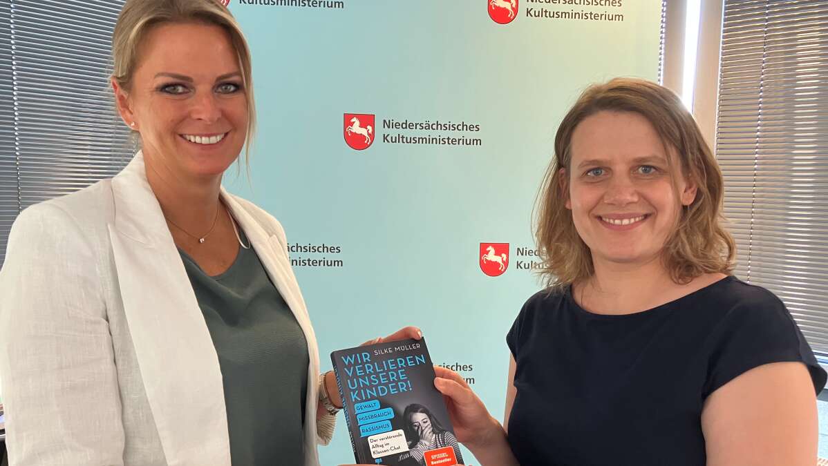 Tiktok an Schulen in Niedersachsen: Kultusministerin Silke Müller im ...
