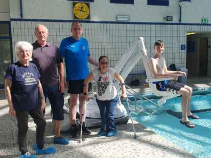 Freizeitbad Störtebeker in Nordenham: Mobiler Lifter sorgt für ...