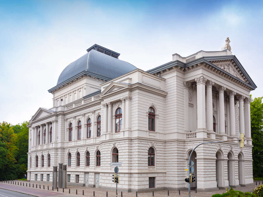 Staatstheater Oldenburg setzt auf Nachwuchs: Musikerinnen und Musiker ...
