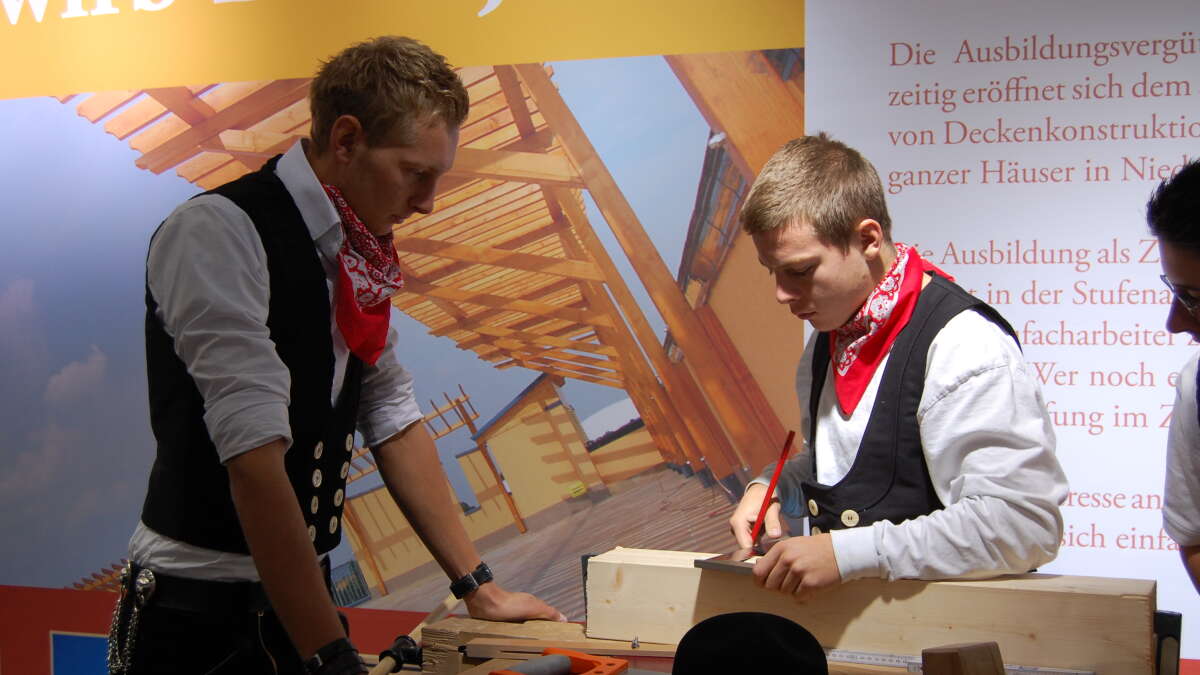 12. OM-Jobmesse in Vechta: Ausstellungsfläche platzt aus allen Nähten