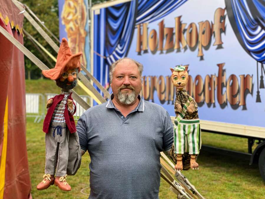 Holzkopf Figurentheater Maatz: Findus und Pettersson machen in Hatten Station