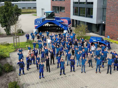 Sonderedition aus Wardenburg: 1600. Backhus-Kompostwender geht mit US-Flagge nach Texas