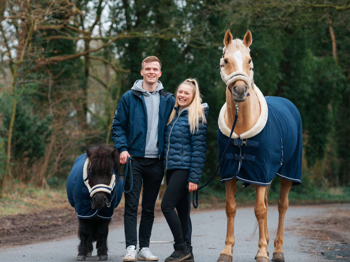 Von der Schülerin zum YouTube-Star: die Erfolgsgeschichte von Hella ...