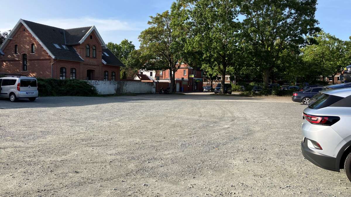 Parken in Norden: Warum sich beim WBZ-Parkplatz nichts tut