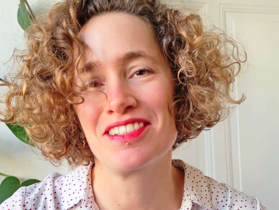 Neues Buch von Elsa Koester: „Höchste Zeit, die Stiefmütter zu feiern“