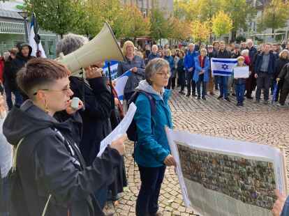 Demos in Oldenburg: Israelfeindliche Parolen bei Pro-Palästina-Demo ...
