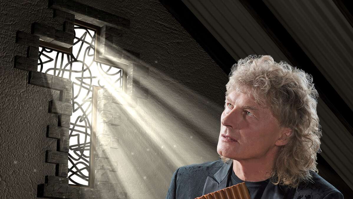 Edward Simoni, der Magier der Panflöte, begeistert mit seiner Weltreise ...