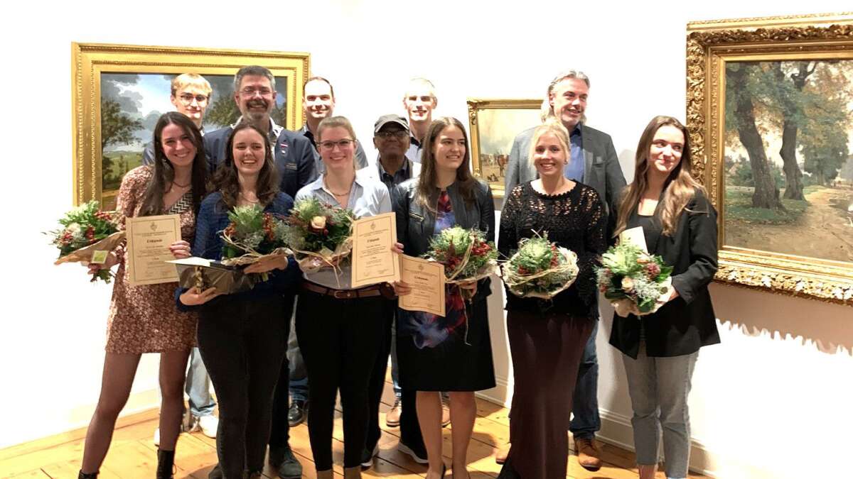 Ehrung des Nachwuchses der Gold- und Silberschmiedeinnung Oldenburg ...