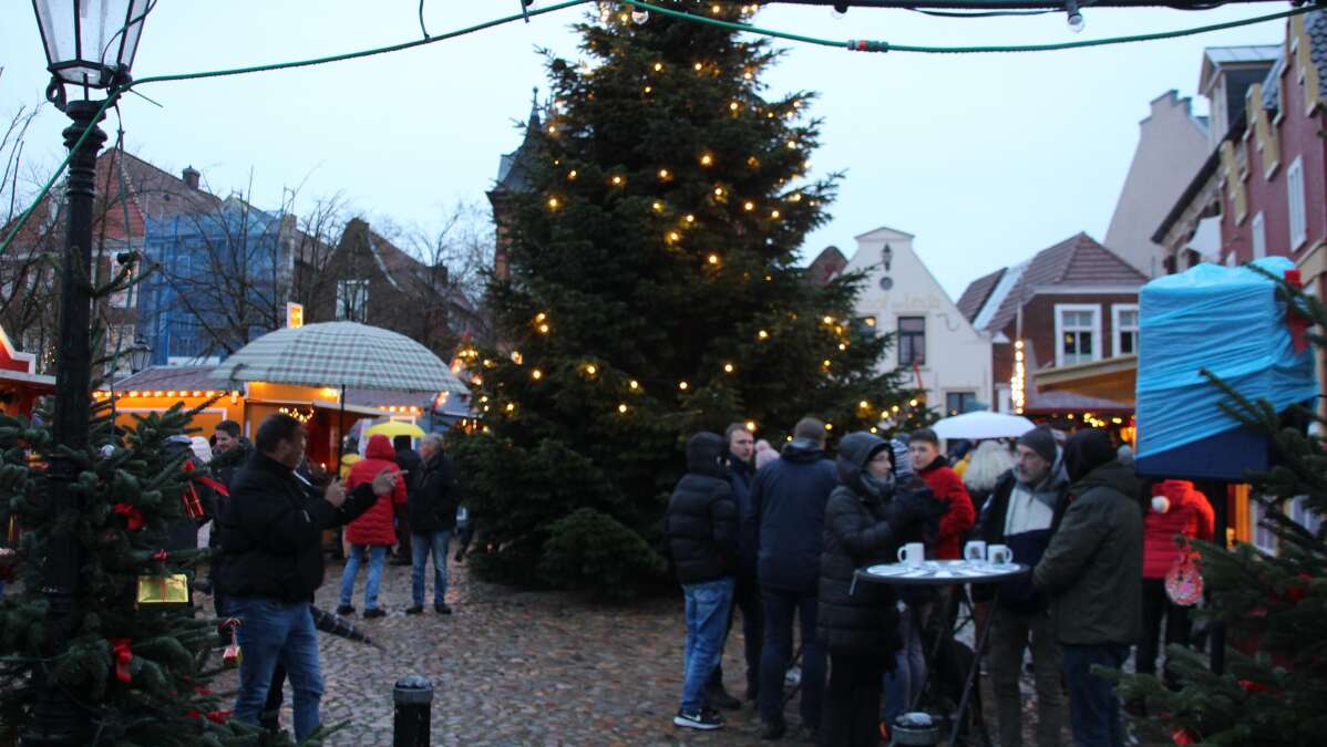 Veranstaltungen in Leer: Was der „Wiehnachtsmarkt achter d’ Waag ...