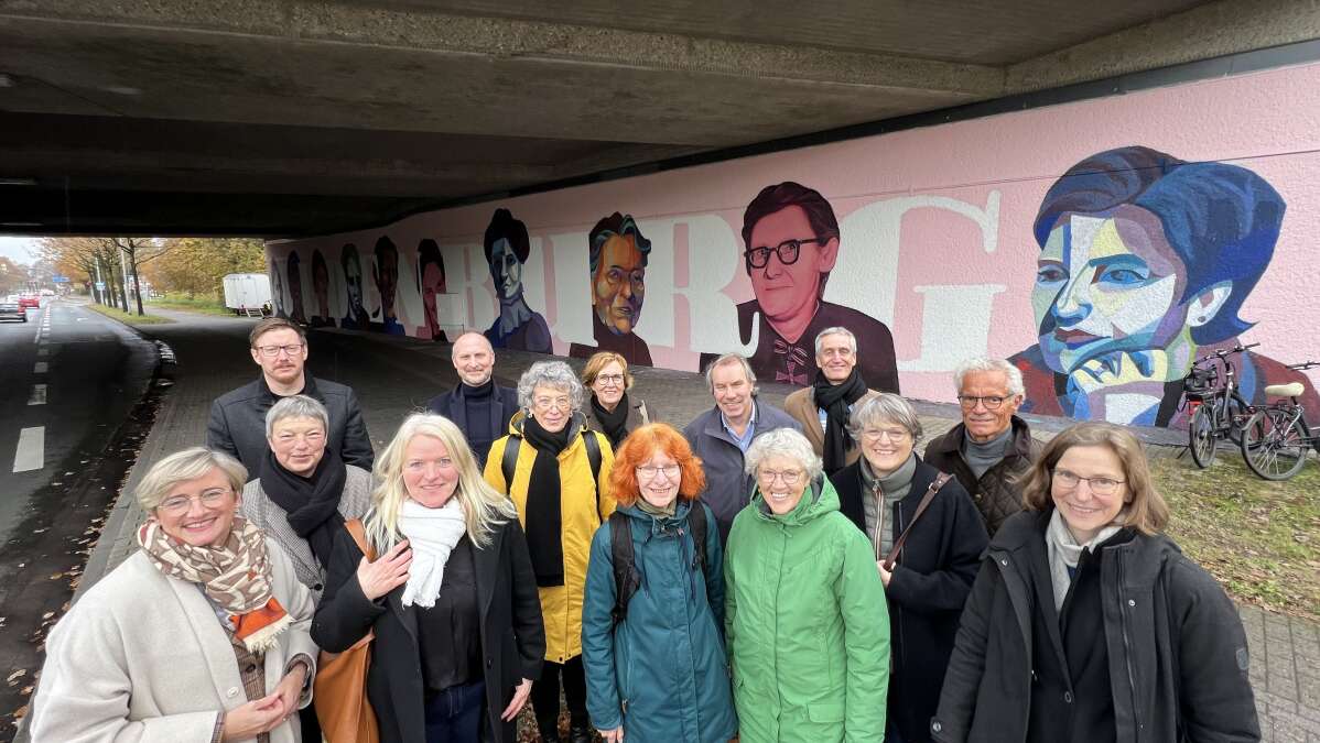 Graffiti unter Oldenburger Autobahnbrücke: XXL-Porträts herausragender ...