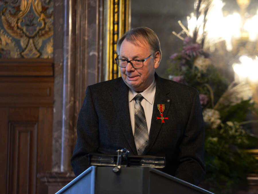 Ellmer Cramer aus dem Wangerland erhält Bundesverdienstkreuz