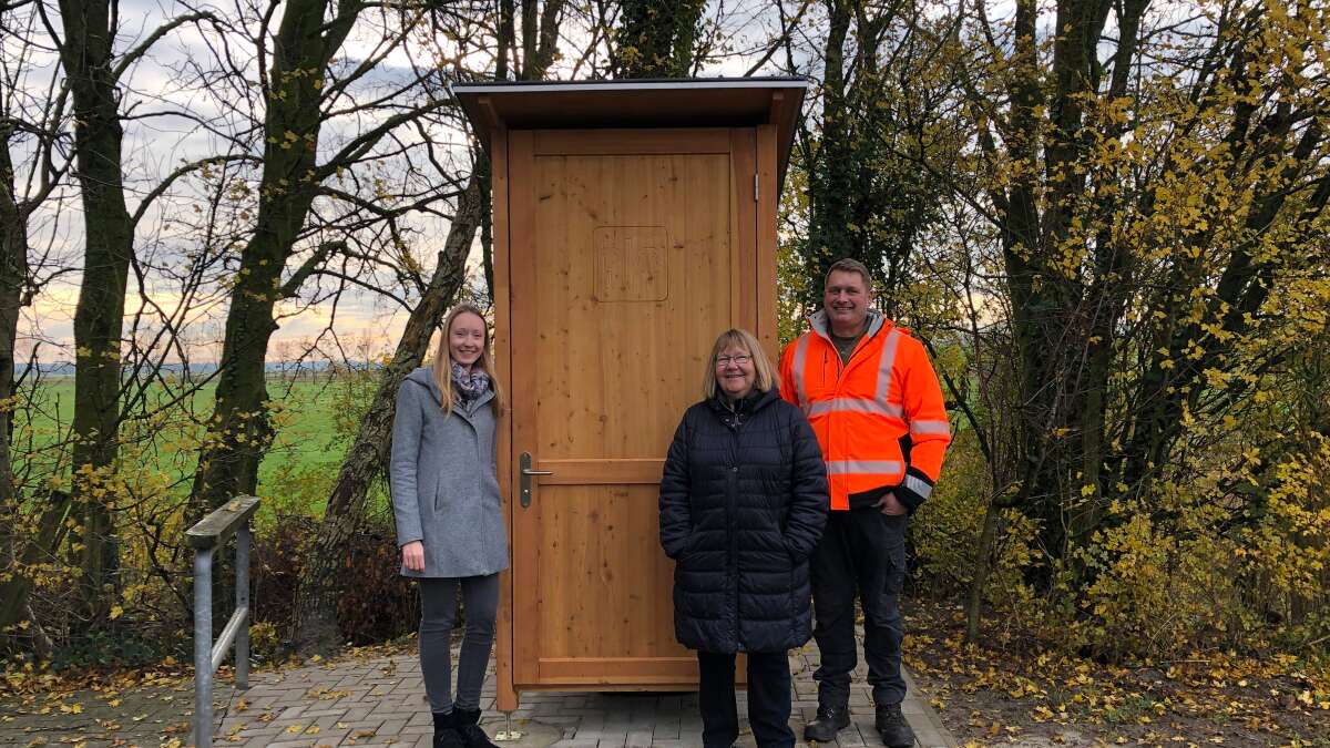 Toilettenhäuschen am Driever Deichweg: die Lösung für Radfahrer und ...