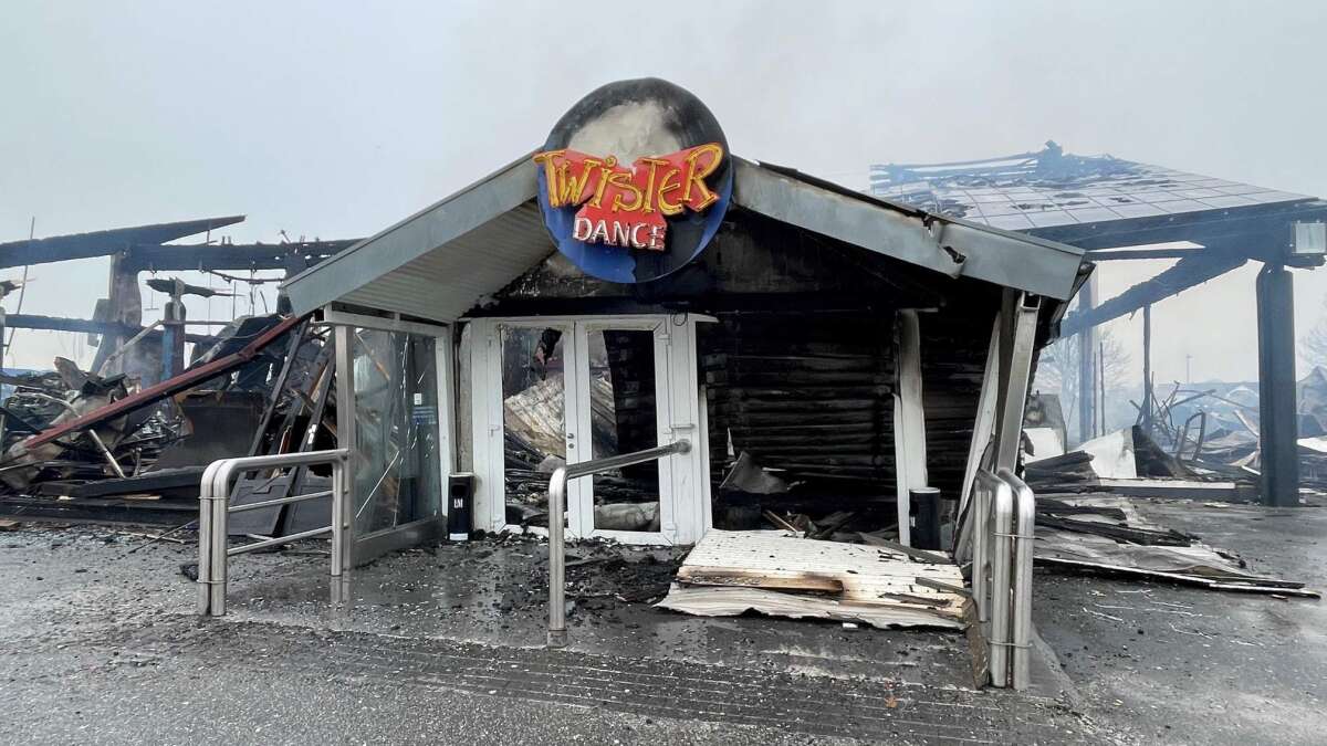 Brand in Diskothek „Twister-Dance Sande“: Eindrücke der Feuerwehr