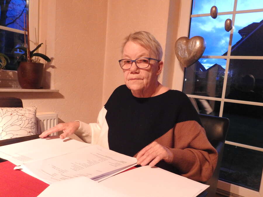 Antrag von Pflegeleistungen: Anke Alfert aus Dornum über Hürden und ...