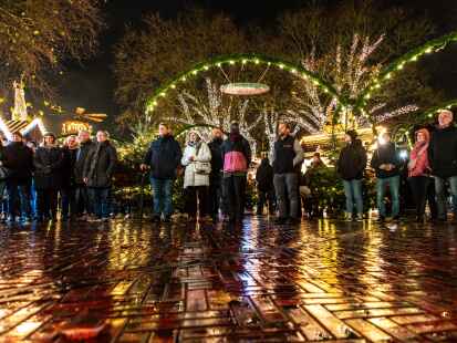 Weihnachtsmarkt Emden 2023