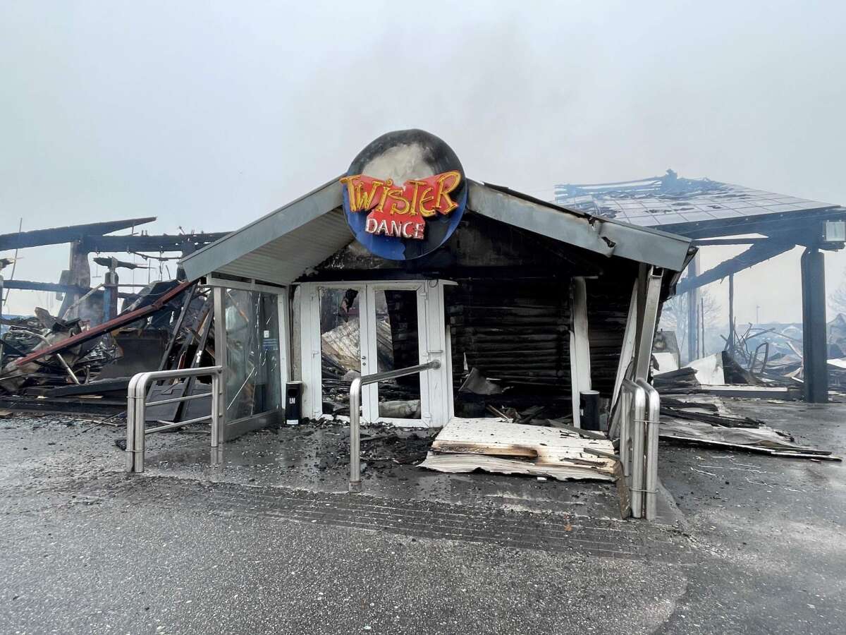 „Twister Dance“ Sande Spendenaktion: Benefiz-Fußballturnier an Silvester