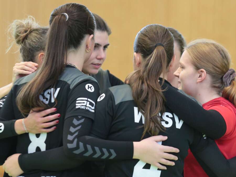 WSSV-Volleyballerinnen gewinnen in Hollen