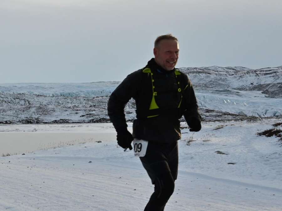Michael Groth aus Oldenburg läuft Marathon in Grönland: Gegen Eis und ...