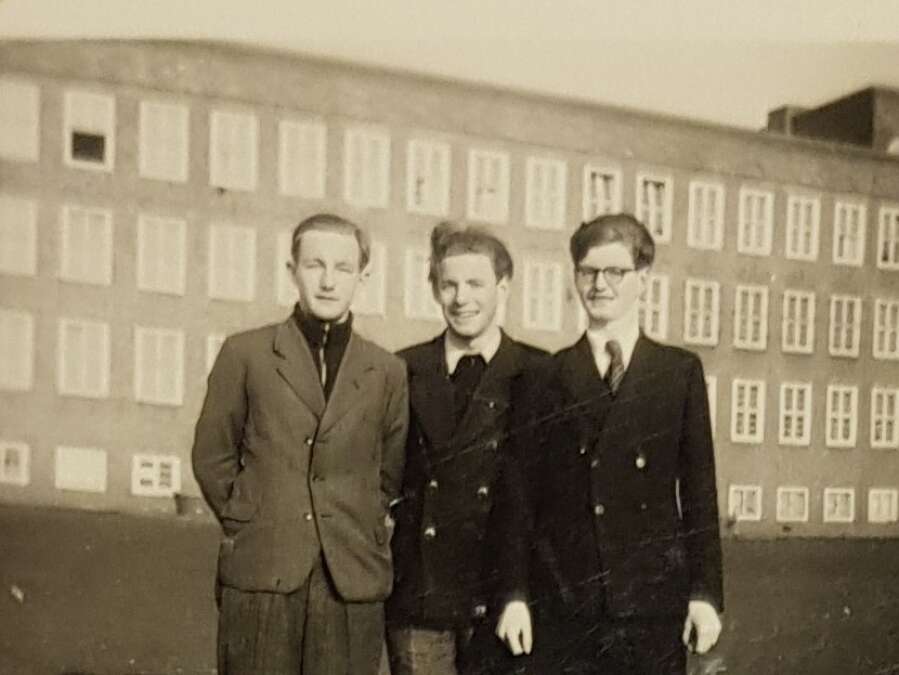 Erinnerungen an eine Kindheit im Krieg in Emden: Man musste immer in ...