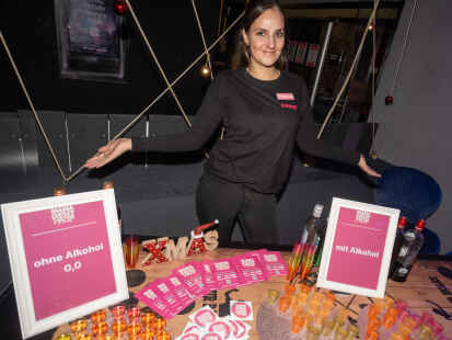 Mama geht tanzen im Cubes Oldenburg: Bilder von der Party im Dezember