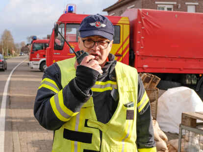 Hochwasser im Landkreis Leer: Hunderte Menschen halfen, die ...