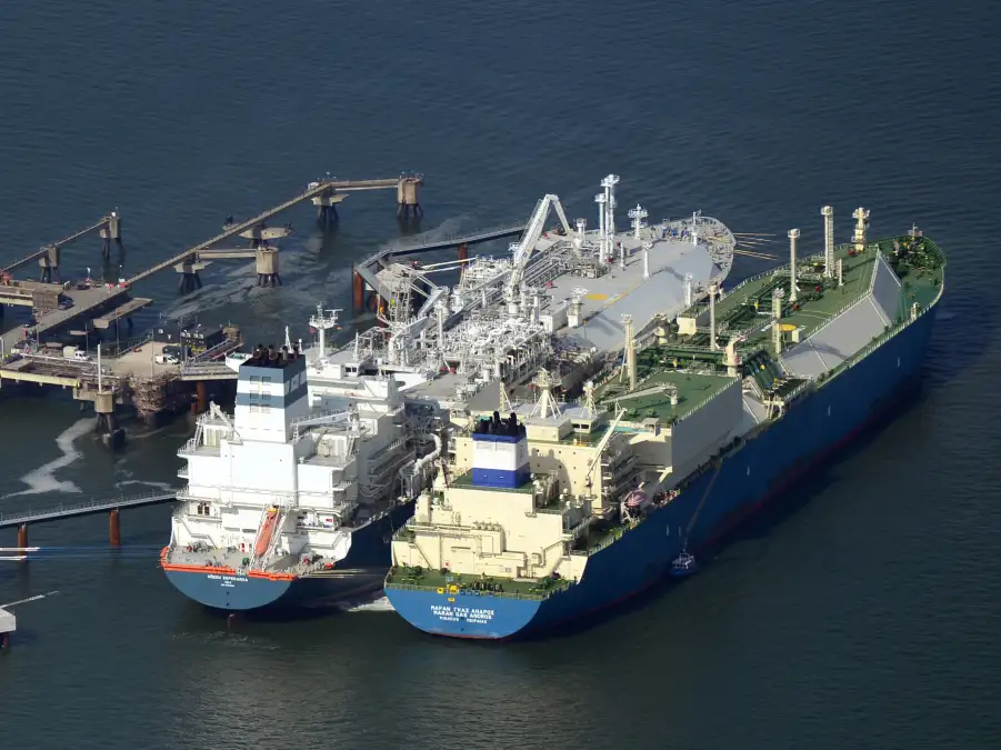 Erfahrenes Unternehmen Klaipeda Nafta managt vier deutsche LNG-Terminals