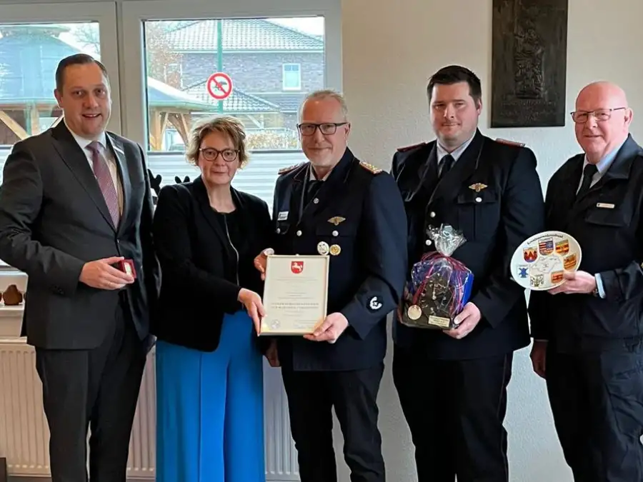 Innenministerin Daniela Behrens beim Neujahrsempfang der Gemeinde Apen ...