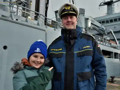 Wilhelmshaven, Marinestützpunkt: „Bonn“ schließt sich NATO ...